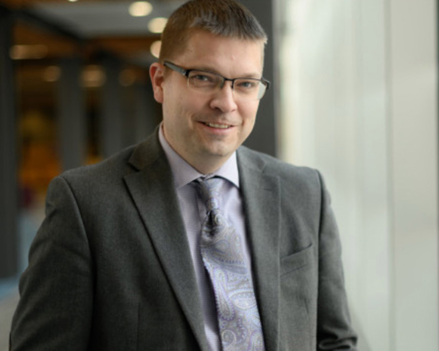 Derrick Lindstrom, Dean of the School of Liberal Arts & Cultures ...